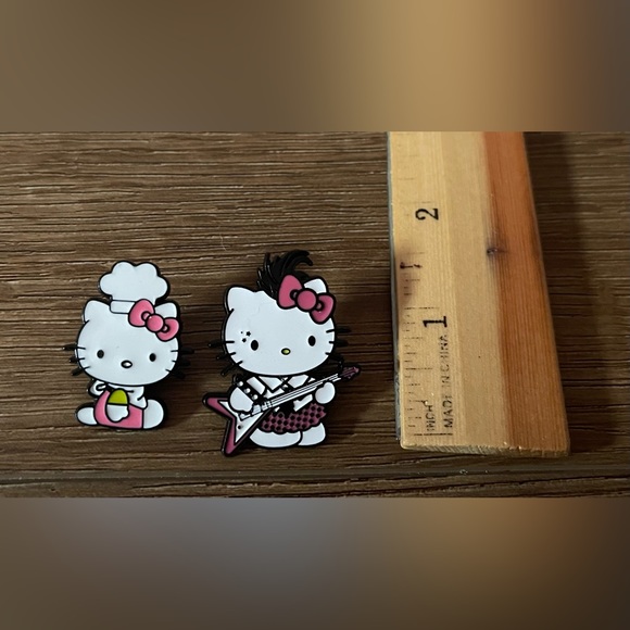 Sanrio | Jewelry | Hello Kittynwt Metal 2 Pin Set | Poshmark
